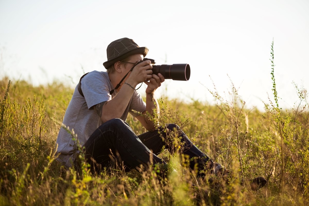Photography Jobs for Photographers: 6 Ways to Find Jobs Online
